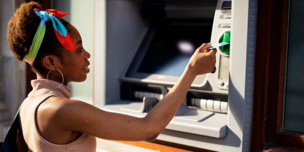 Checkable Deposits: Definition, Types, and How They Work - Money Shark