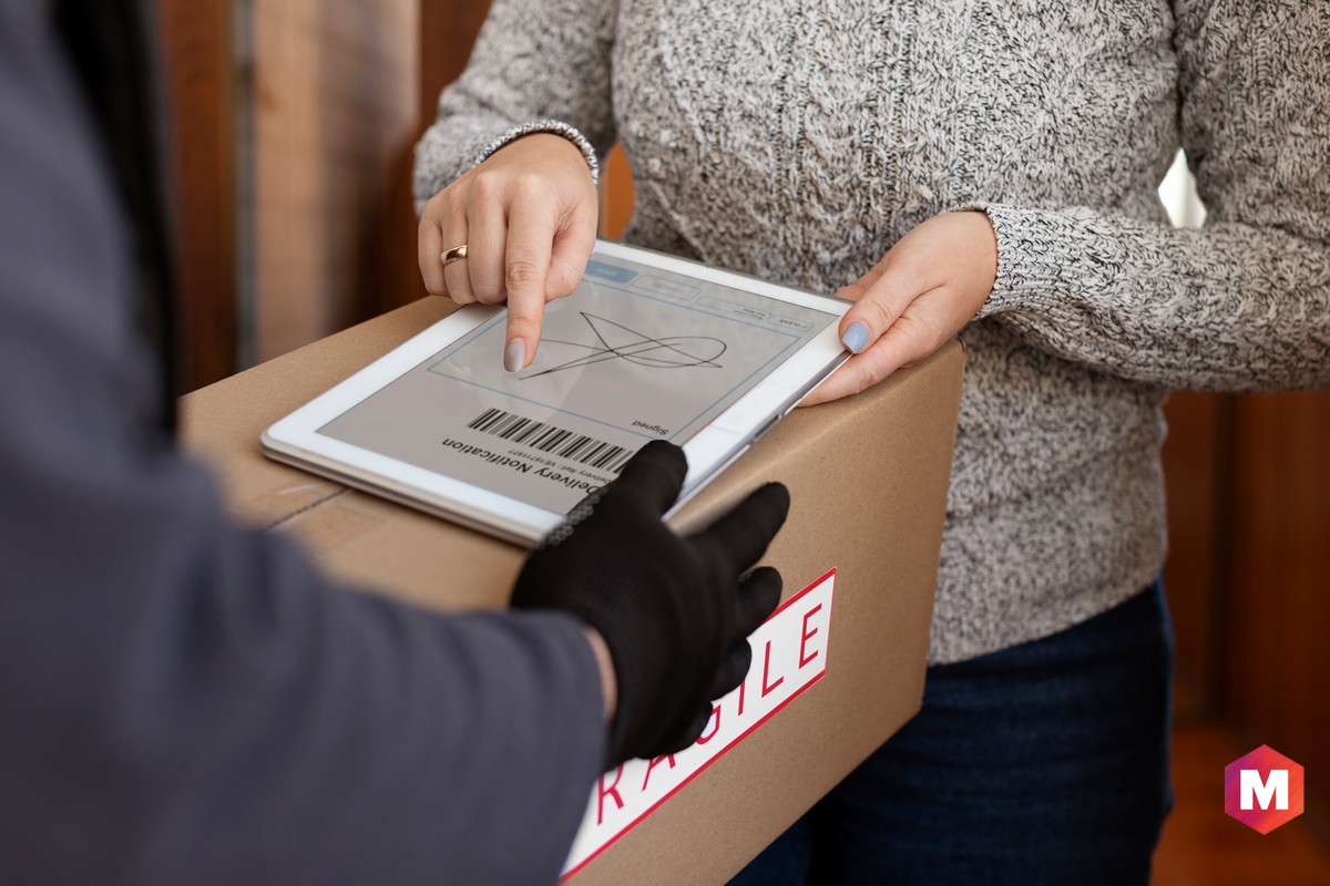 Order Shipment Meaning: What It Is & How It Works in E-Commerce ...